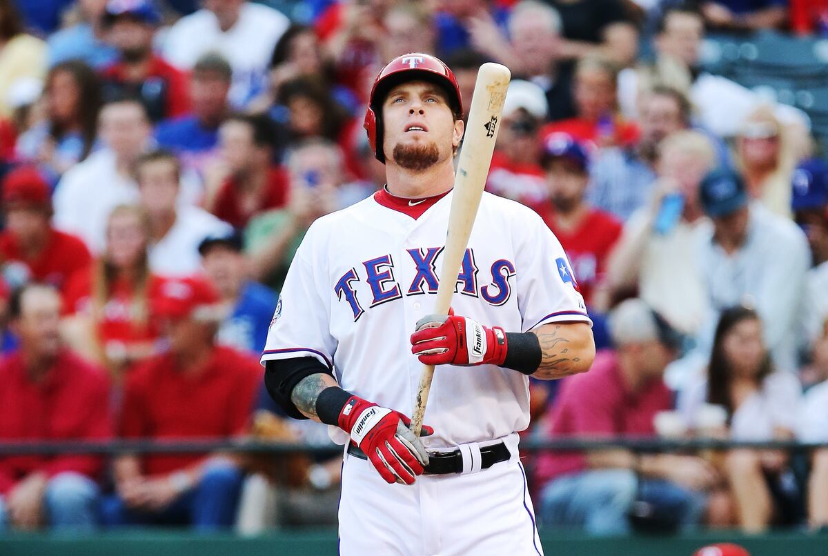 Why Red Sox Signing Josh Hamilton Would Be Bigger Disaster Than Carl ...