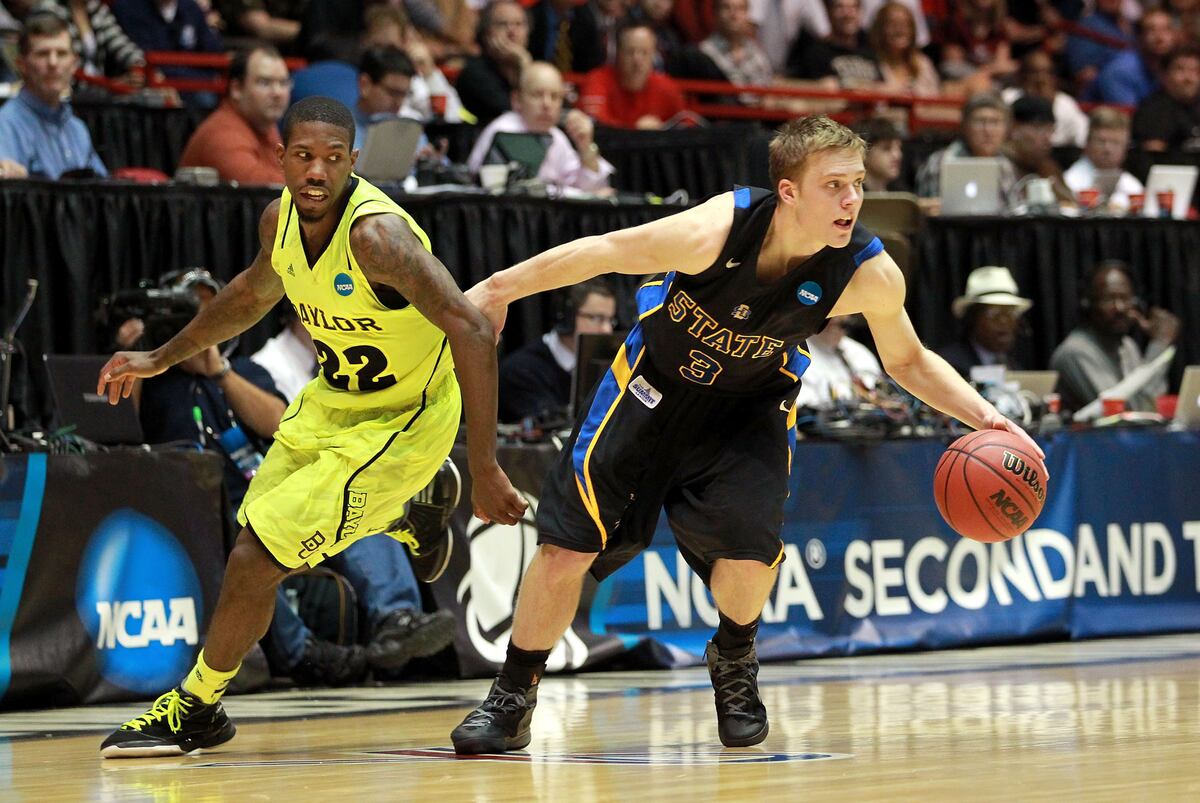 Nate Wolters, Brayden Carlson Shine for SD State in Thrilling Win over ...