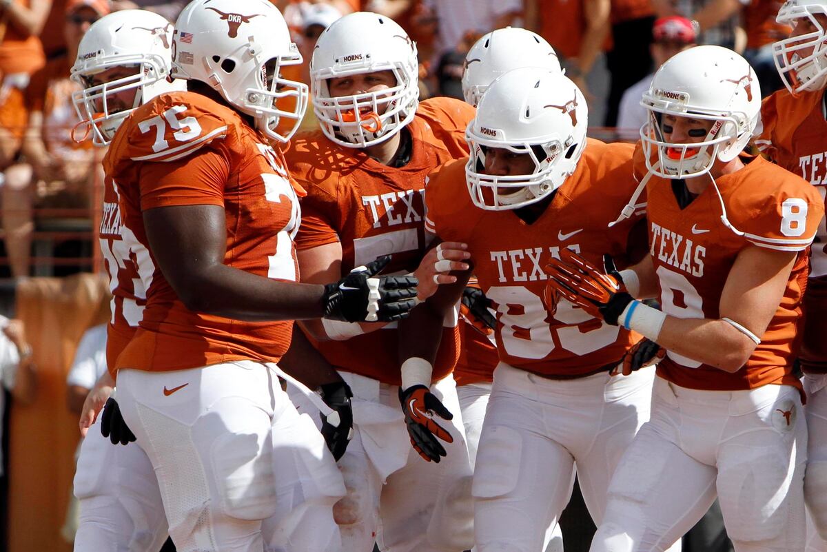 Texas Longhorns vs. TCU Horned Frogs: Betting Odds, Preview and Pick ...