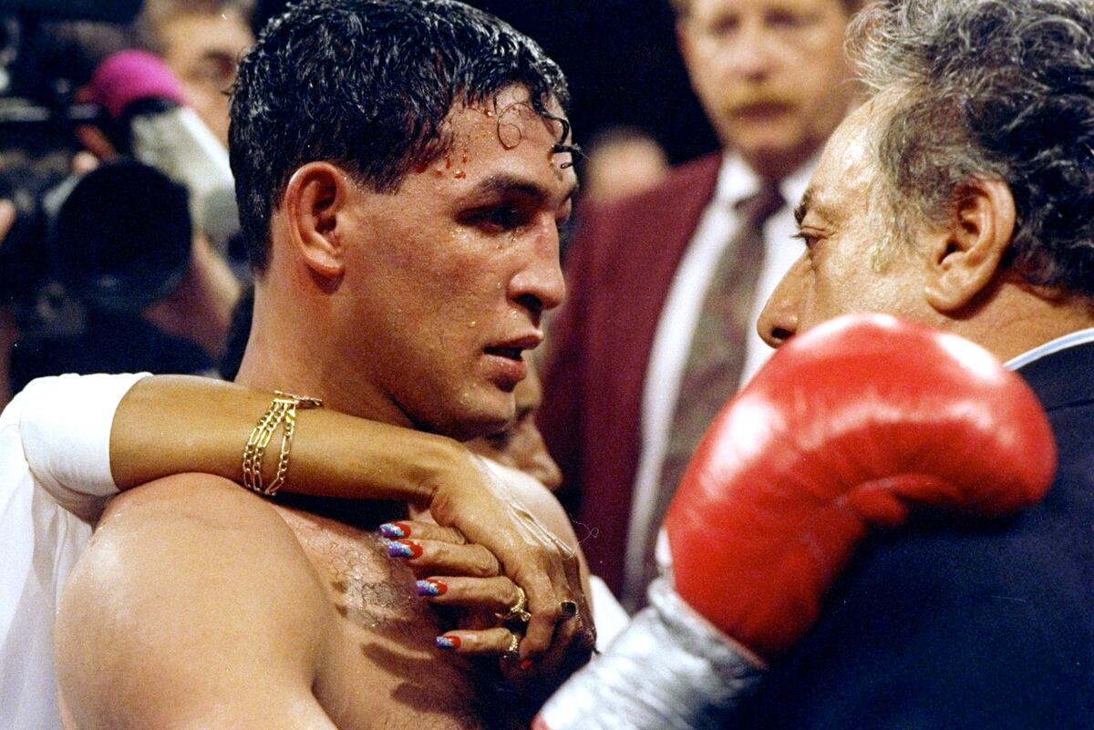 Hector 'Macho' Camacho in Critical Condition After Being Shot in Puerto ...