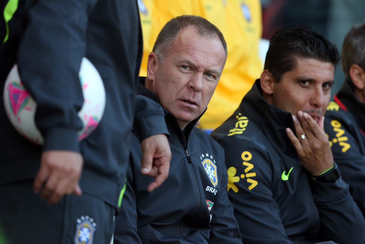 Top 5 Candidates to Take over from Mano Menezes as Brazil National Team ...