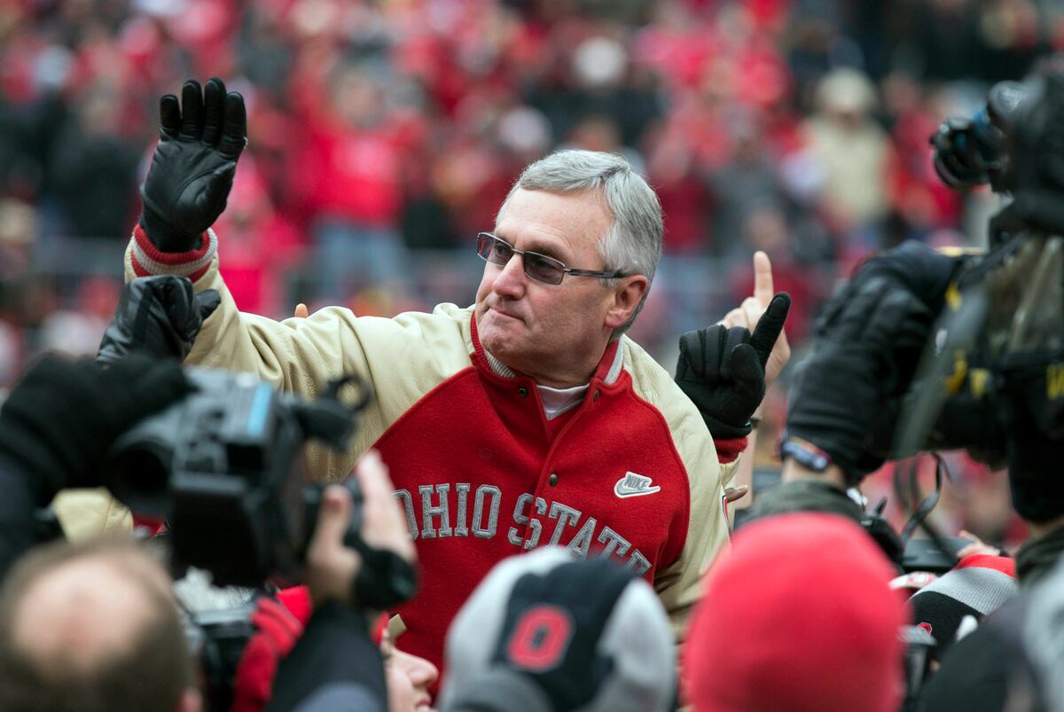 Jim Tressel Receives Thunderous Applause and Standing Ovation at the ...