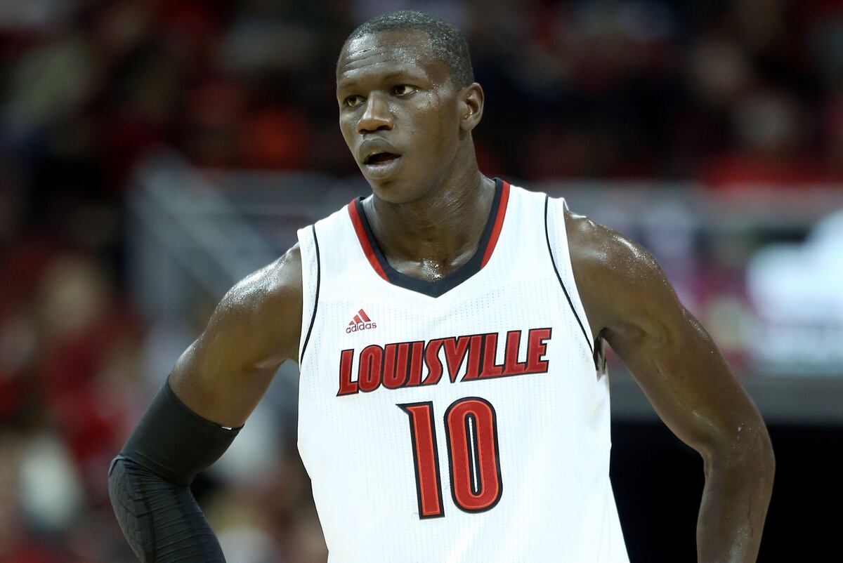 Louisville Basketball: Center Gorgui Dieng out with Broken Wrist | News ...