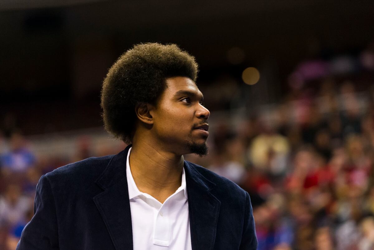 Re-Signing Andrew Bynum Is Still Key to Philadelphia 76ers' Long-Term ...