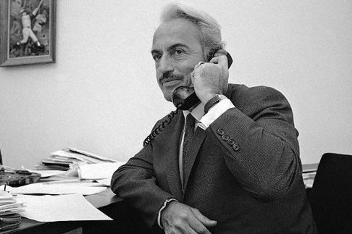 Former MLBPA Executive Director Marvin Miller Passes Away at Age 95 ...
