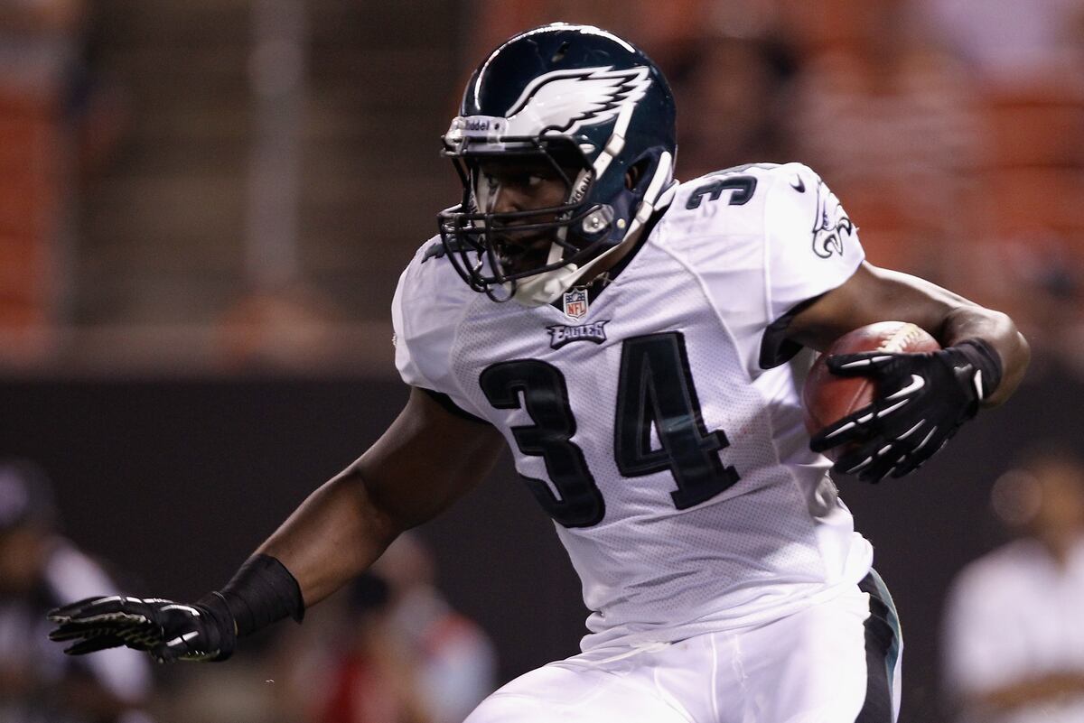 Where Does Bryce Brown Rank Among NFL's Rookie Running Backs? | News ...