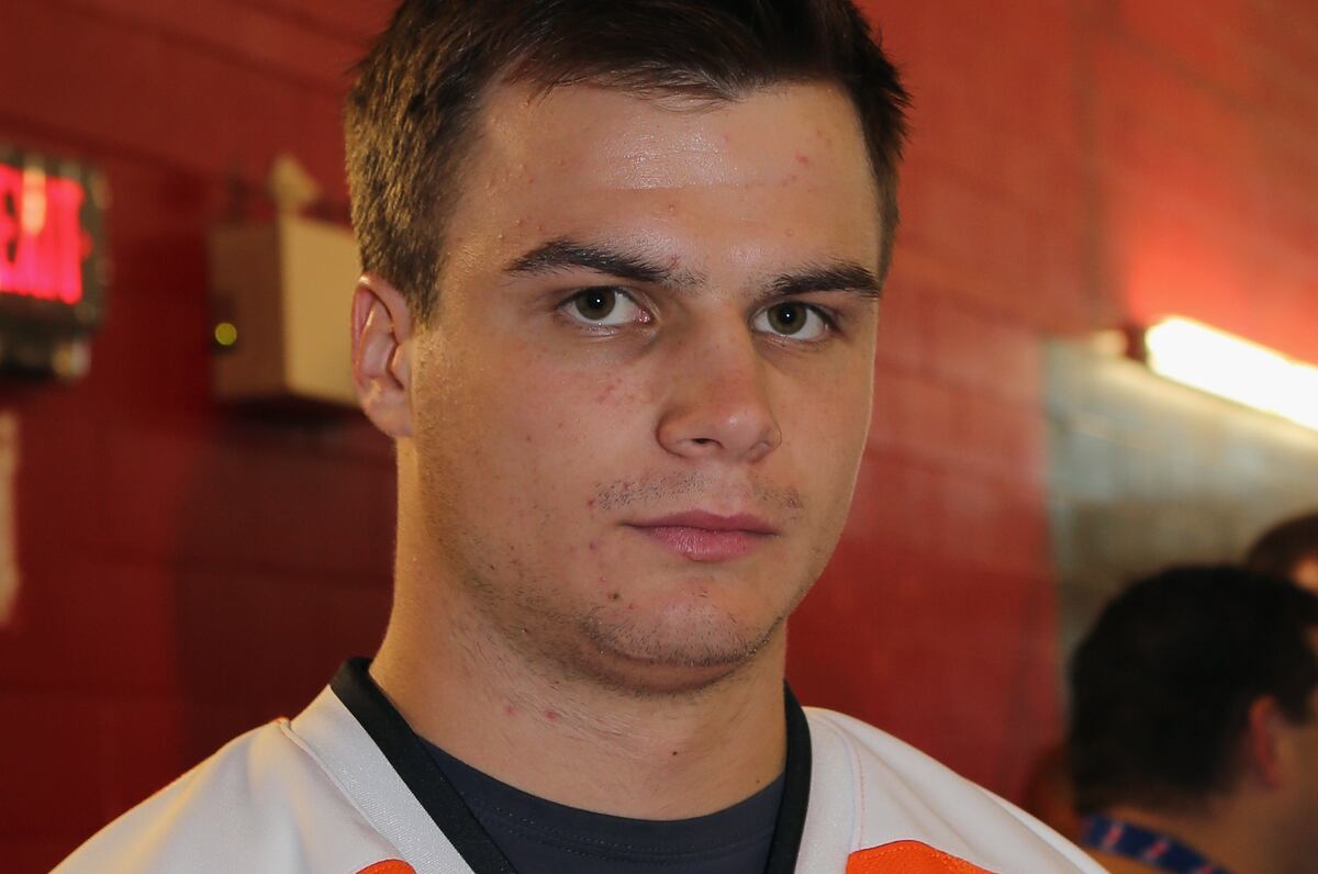 Why Scott Laughton Is the Prospect That Philadelphia Flyers Must Hold ...