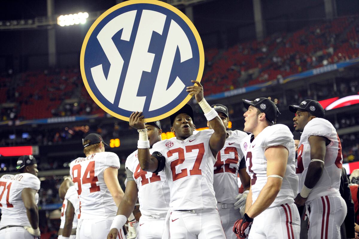 College Football Bowl Games 2012-13: Breaking Down Most Exciting ...