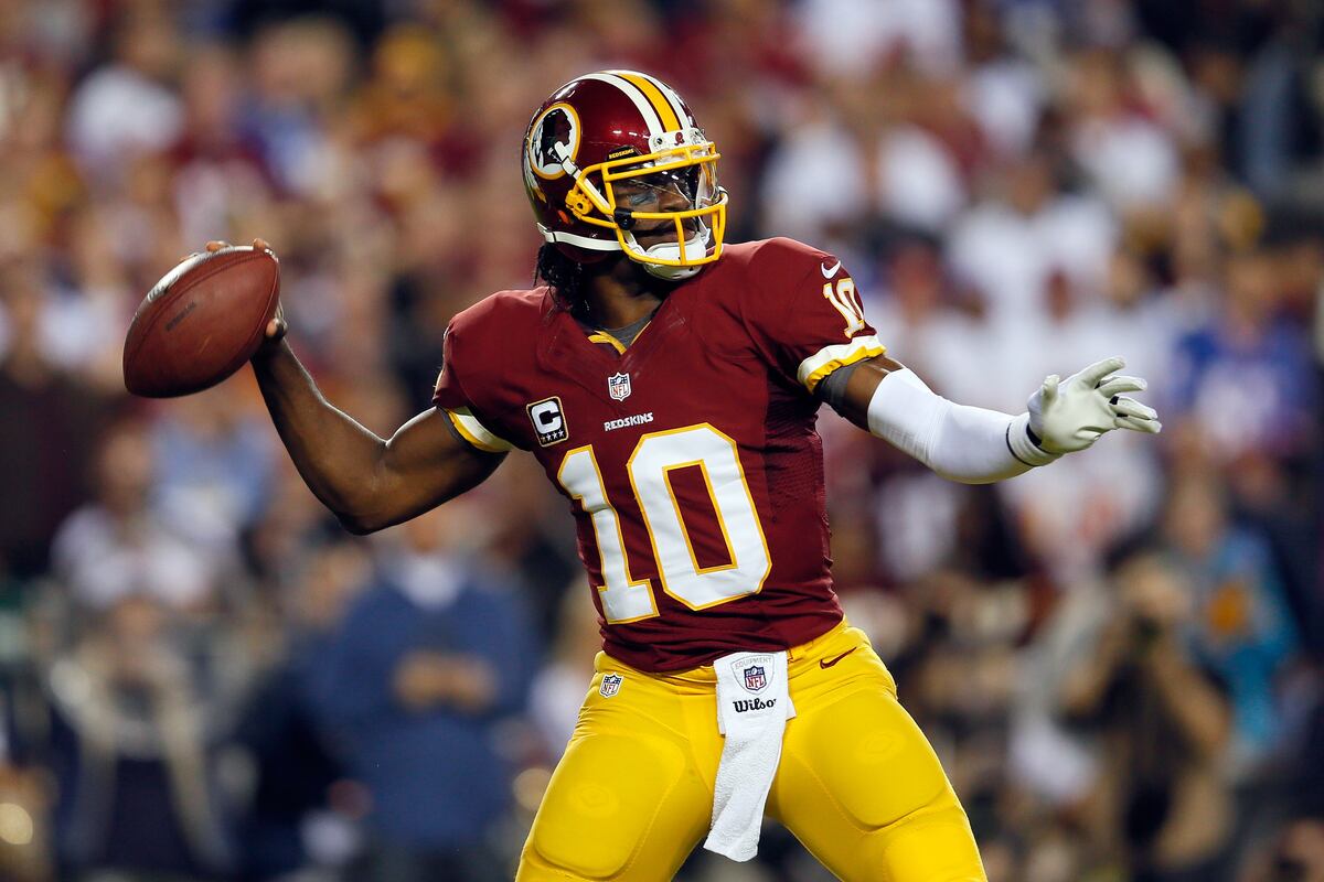Robert Griffin III Will Lead Washington Redskins to 2012 NFL Playoffs ...