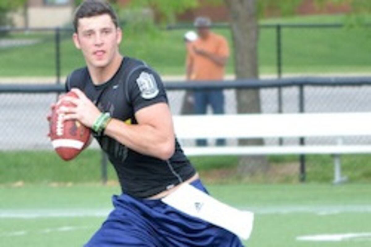 Michigan Football: Why Shane Morris Won't See the Field as a Freshman ...