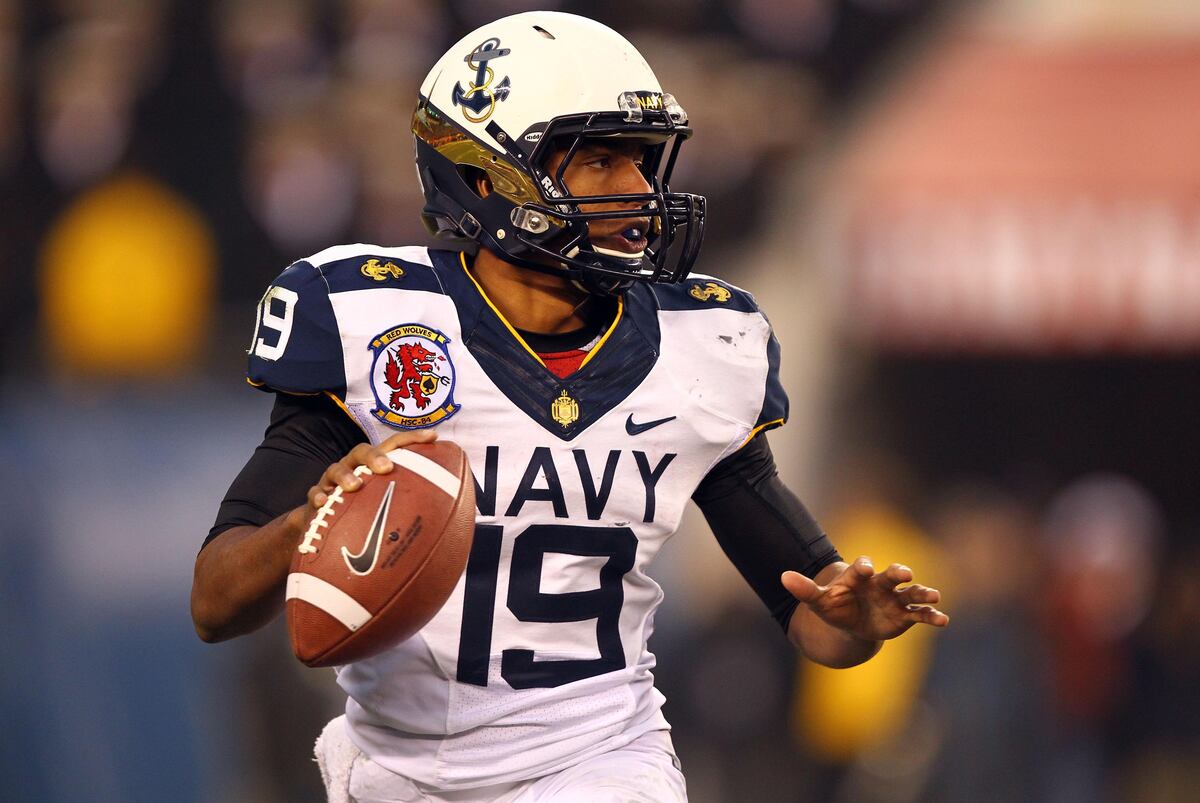 Commander in Chief Trophy: Late Score Ensures Navy's 11th Straight Win ...