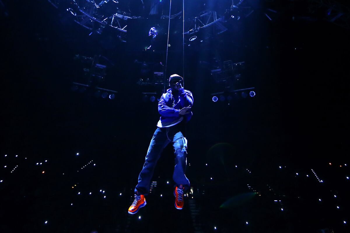 50 Cent Speaks Out on How Boxing Can Learn from the WWE | News, Scores ...