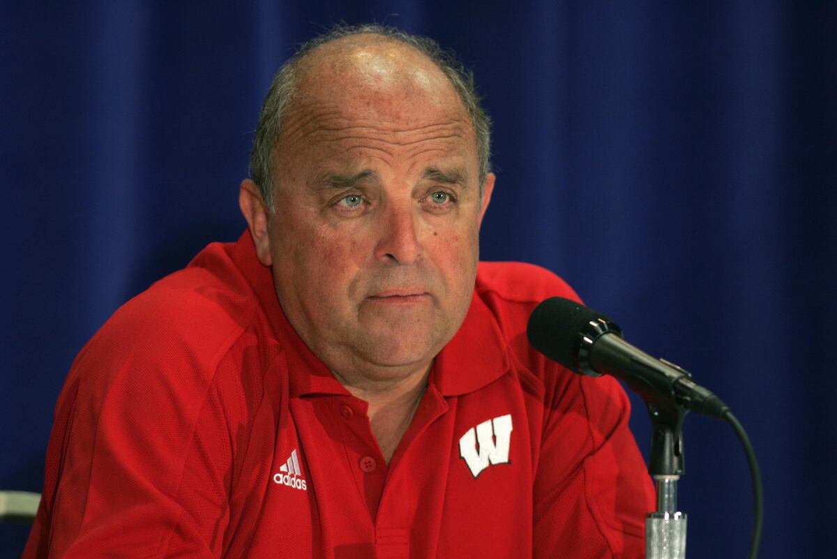 Wisconsin Football: Permanent Return of Barry Alvarez Is Just What ...