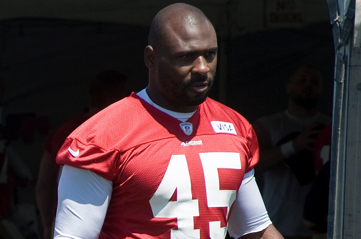 Brandon Jacobs' Career Came to a Screeching Halt after Jim Harbaugh Put ...