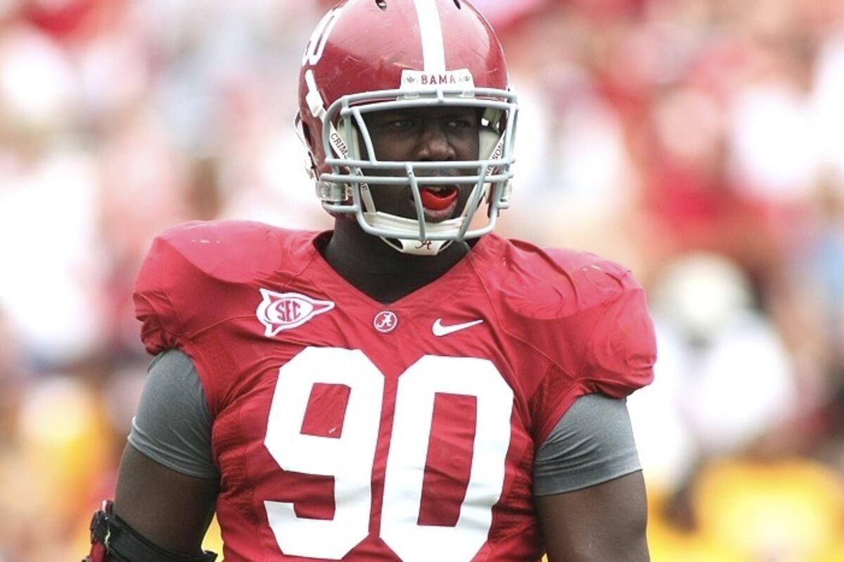 SEC Makes Poor Decision in Not Suspending Alabama's Quinton Dial for ...