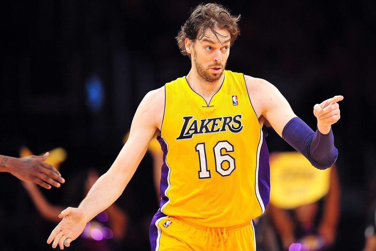 Nba Trade Rumors Latest Chatter Regarding Potential Bargaining Chips News Scores Highlights
