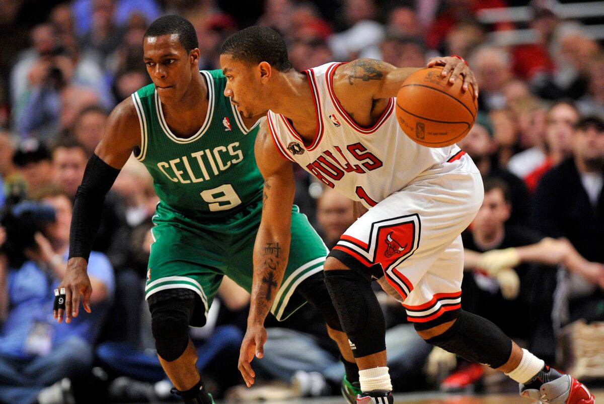 Who Will Have the Better Career, Derrick Rose or Rajon Rondo? | News ...