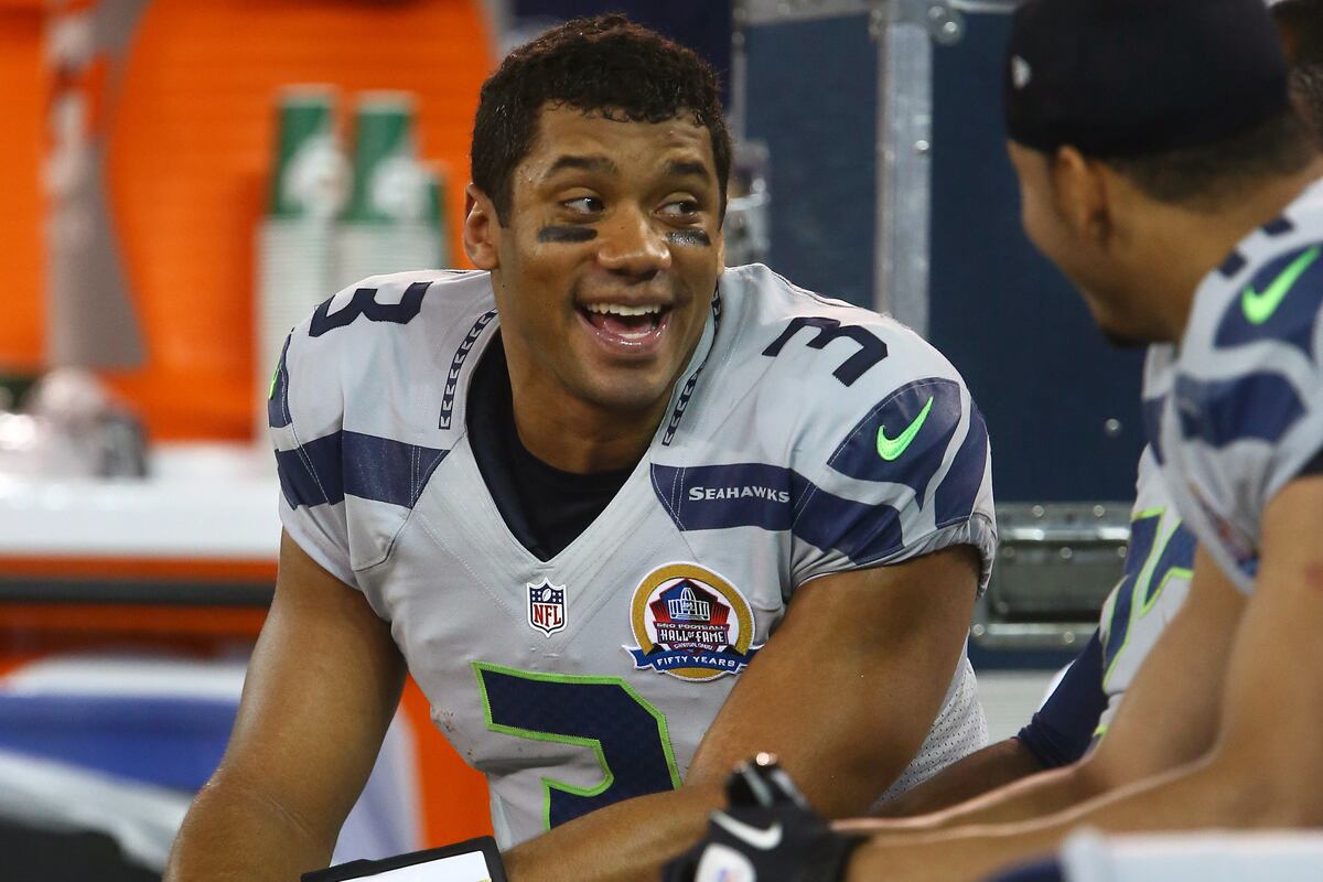 Re-Ranking Rookie of the Year Race as Luck Loses, RGIII Sits | News ...