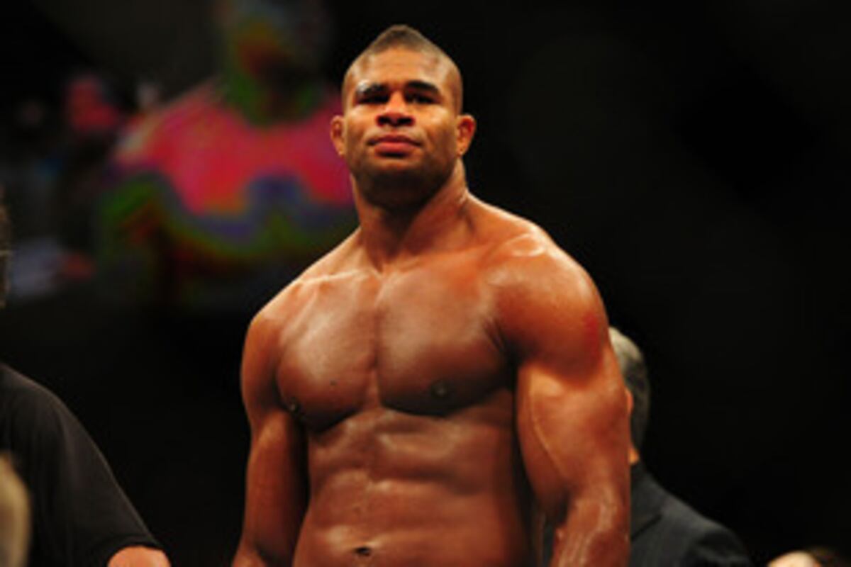 The 10 Best MMA Fights That Didn't Happen in 2012 | News, Scores ...