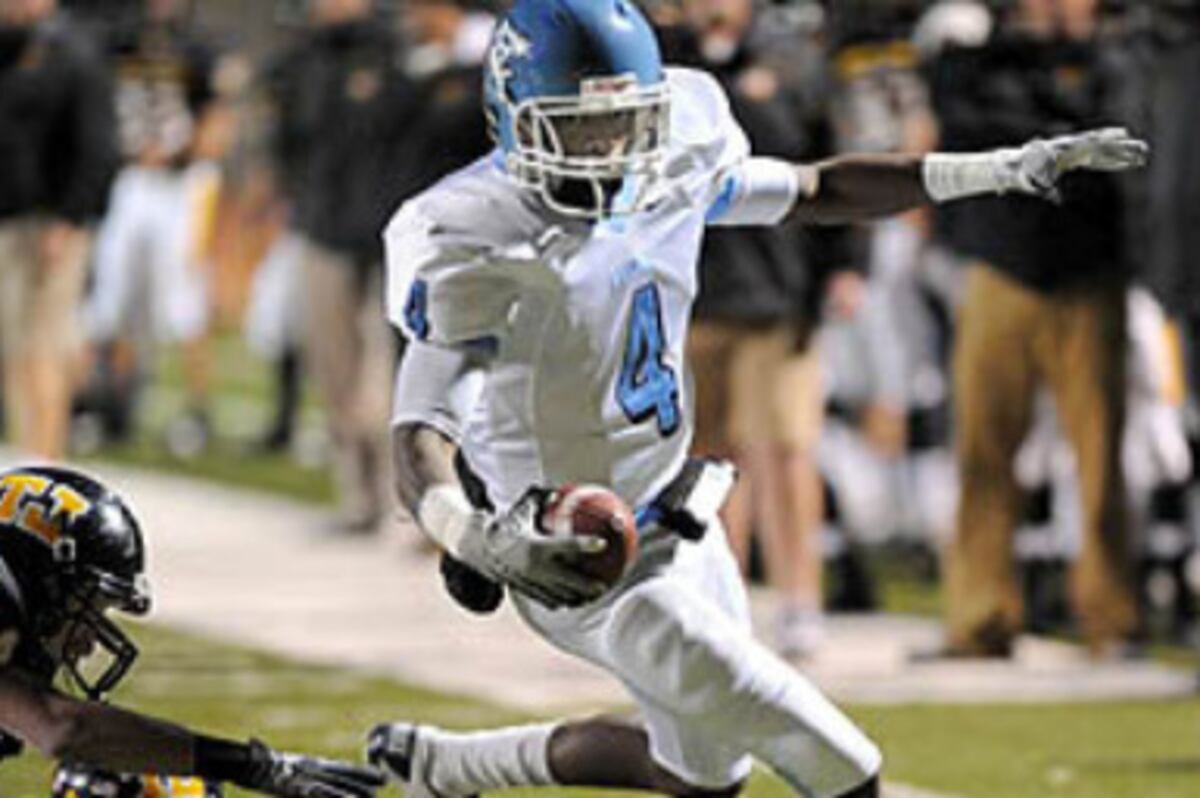 Alabama Football: What Robert Foster Brings to Crimson Tide | News ...