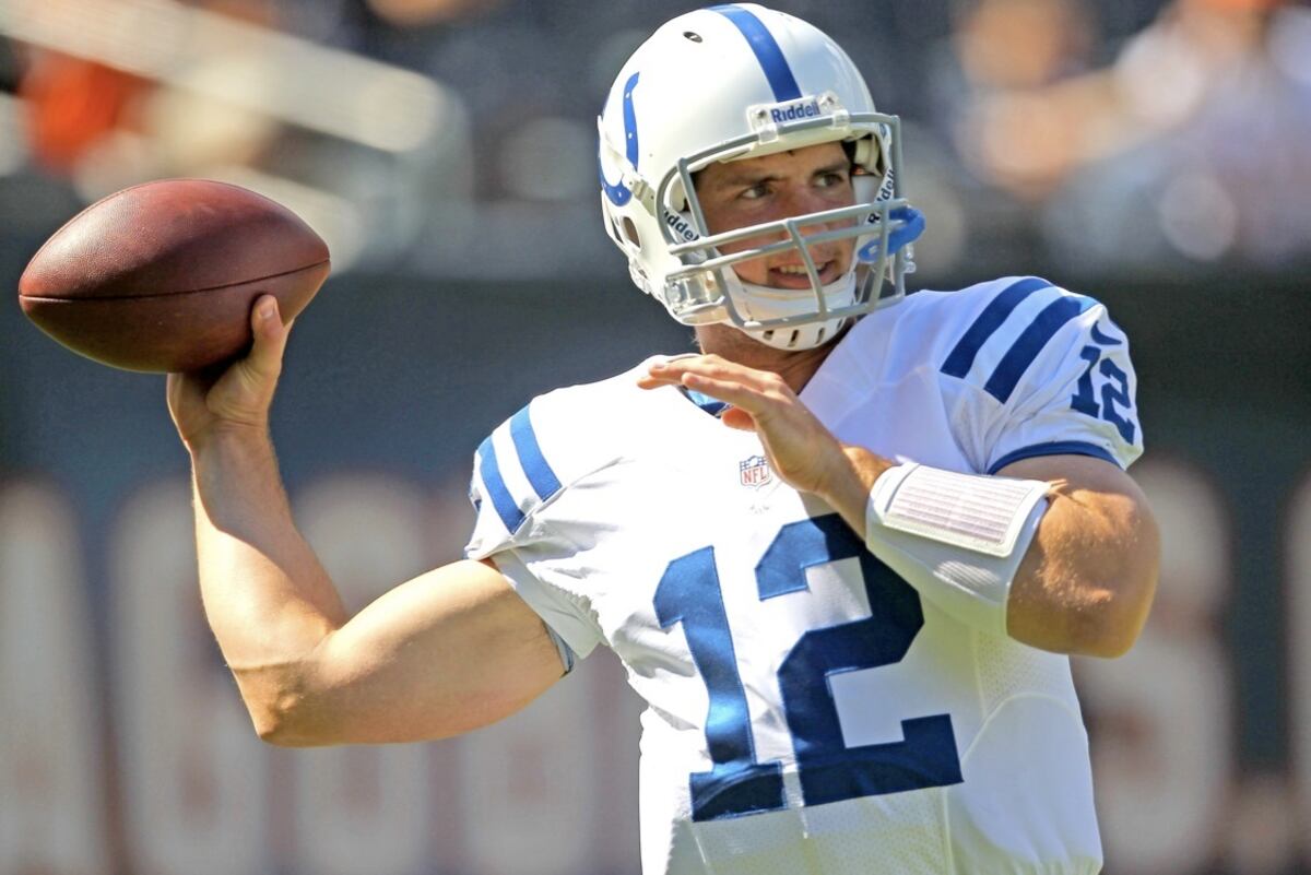 NFL Rookie of the Year 2012: Award Is Still Andrew Luck's to Lose After ...