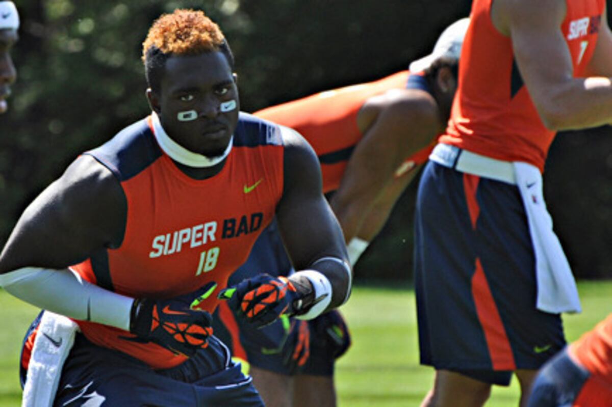 Ty Isaac vs. Derrick Green: Breaking Down Which 5-Star RB Is Better ...