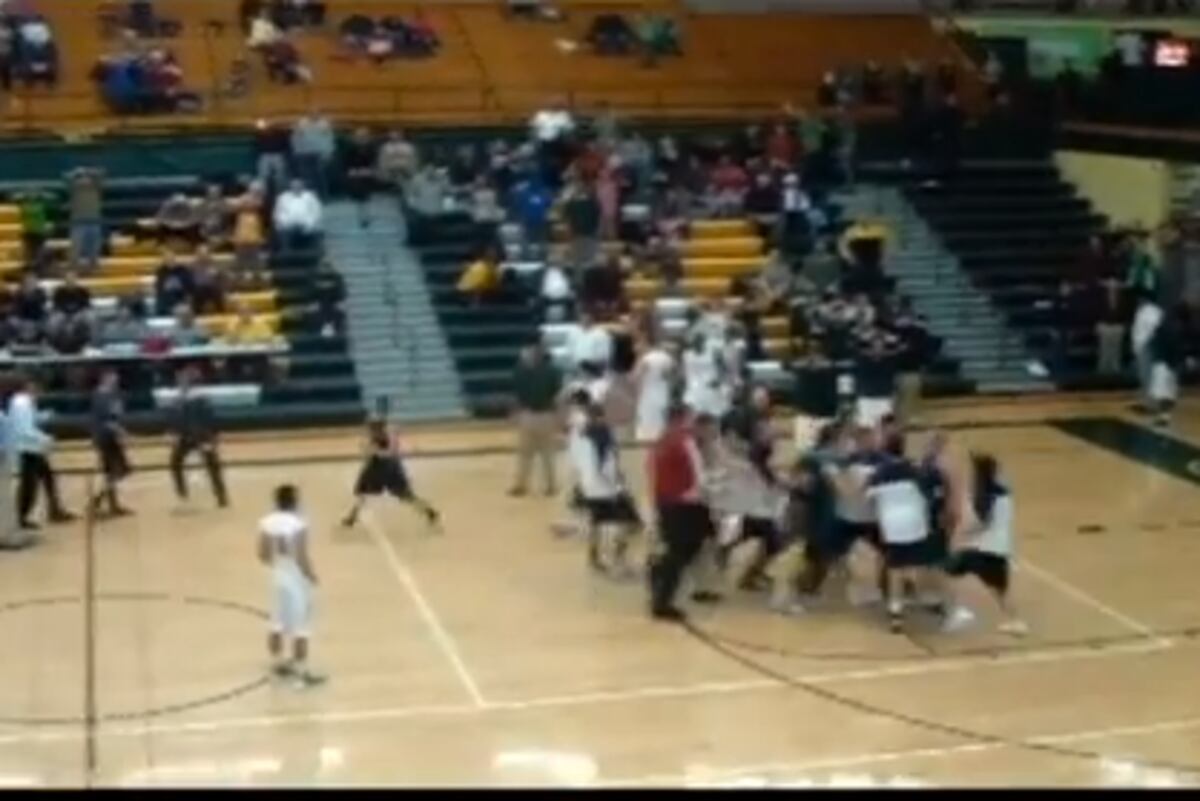 Montana High School Basketball Team Drops 3 Amazing Buzzer-Beaters in One Game | News, Scores ...