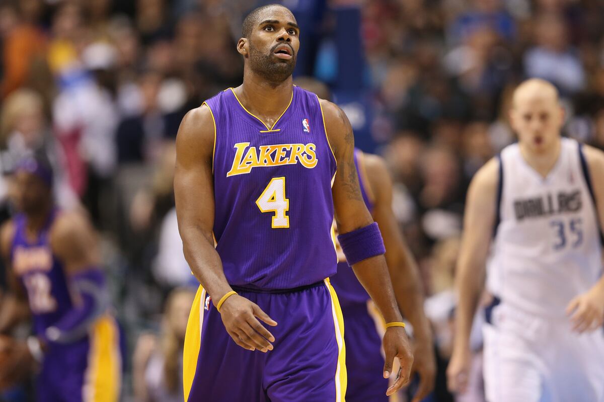 Lakers News: Antawn Jamison Should Either Play or Be Shipped out of LA ...