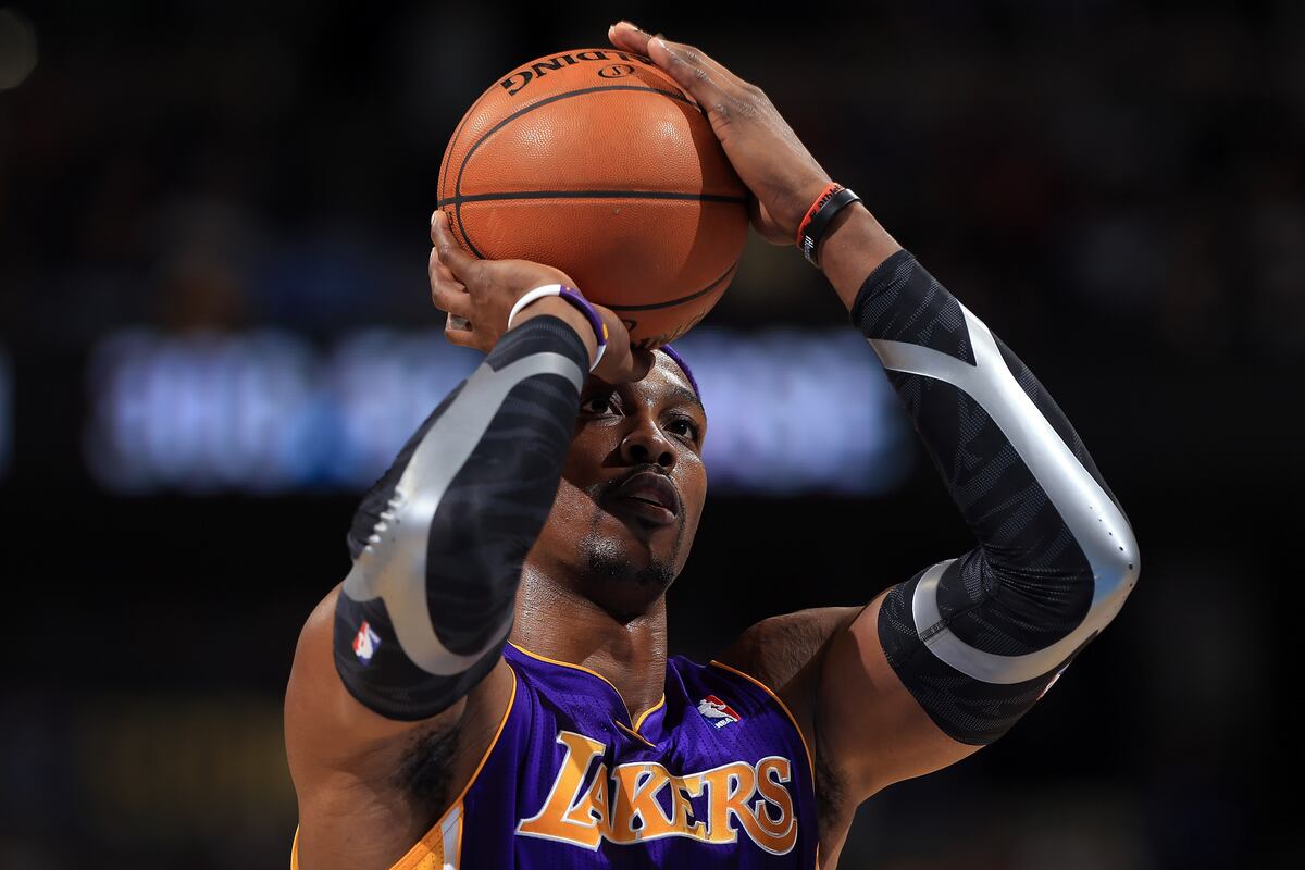 Dwight Howard Must Gain Late-Game Confidence to Fix Free Throw Shooting ...