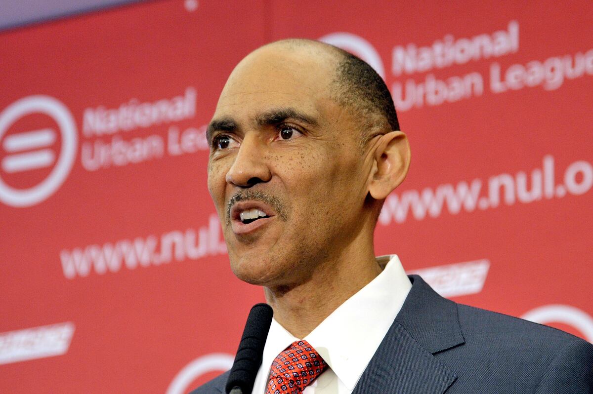 Tony Dungy Speech: Former Coach Proves He Would Be Great Fit in College ...