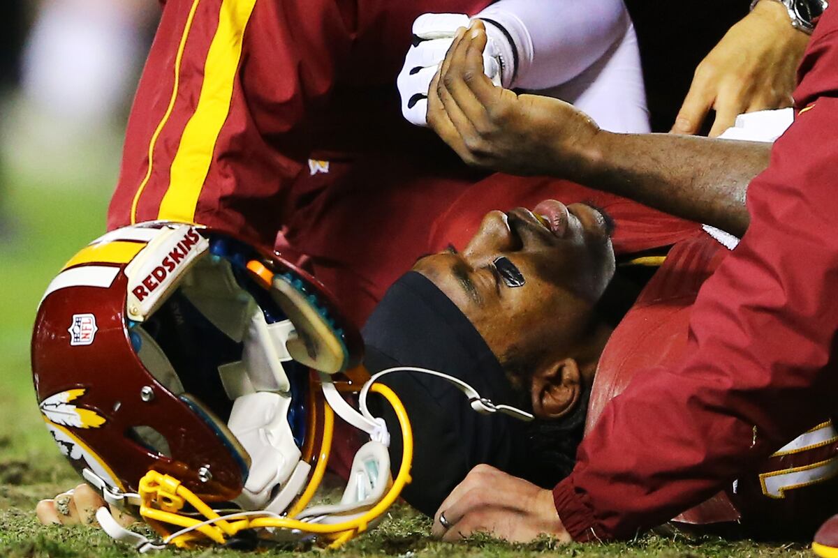 Projecting RG3's Recovery Timeline As QB Comes Back from ACL Tear ...
