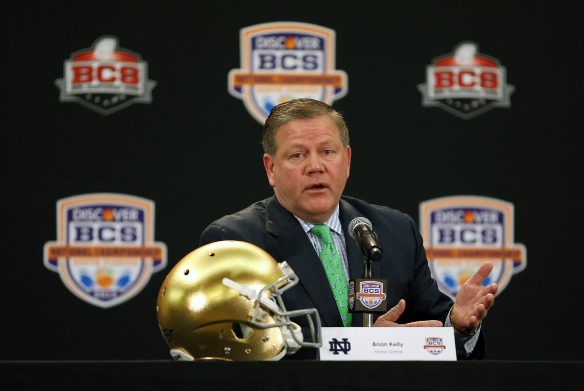 Making Sense of Brian Kelly's Interview with the Philadelphia Eagles ...