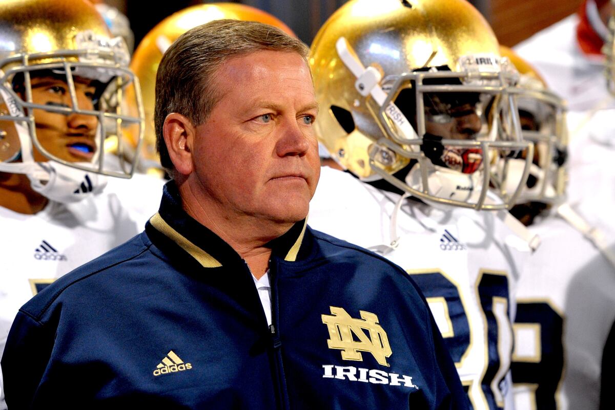 Brian Kelly Will Spurn NFL Interest to Remain at Notre Dame | News ...
