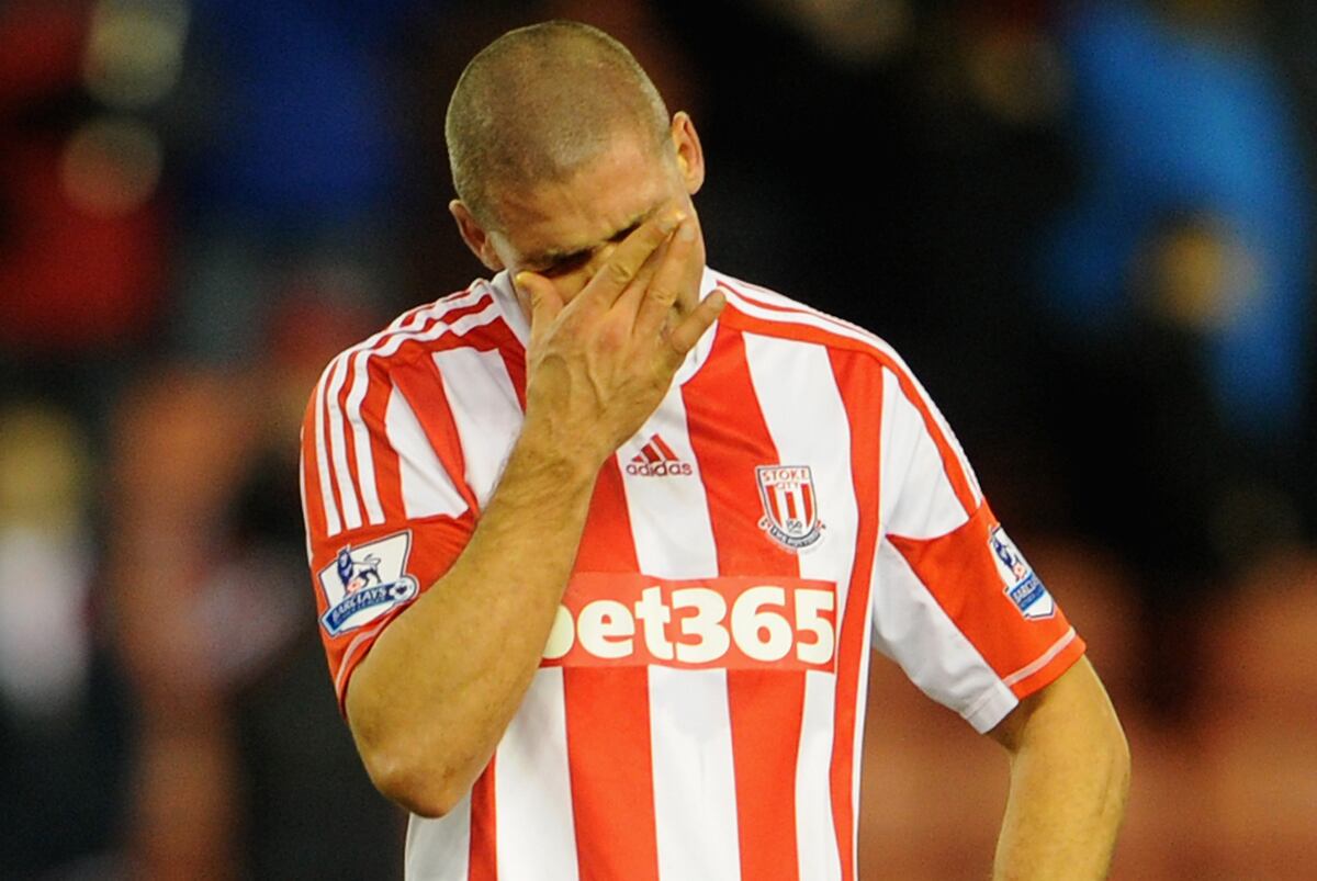 Premier League: Jonathan Walters Scores 2 Own Goals, Misses Penalty ...