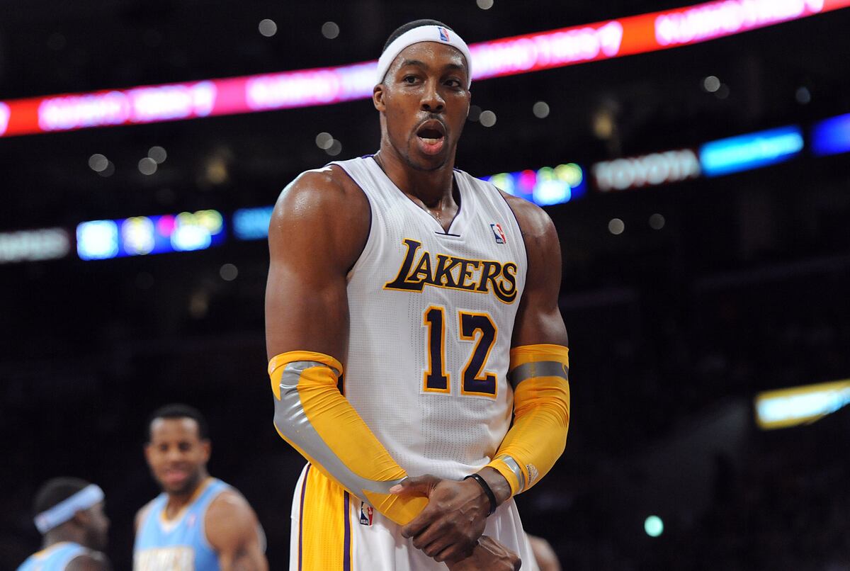 Lakers' Future Revolves Around Dwight Howard, Forget About Trading Him ...