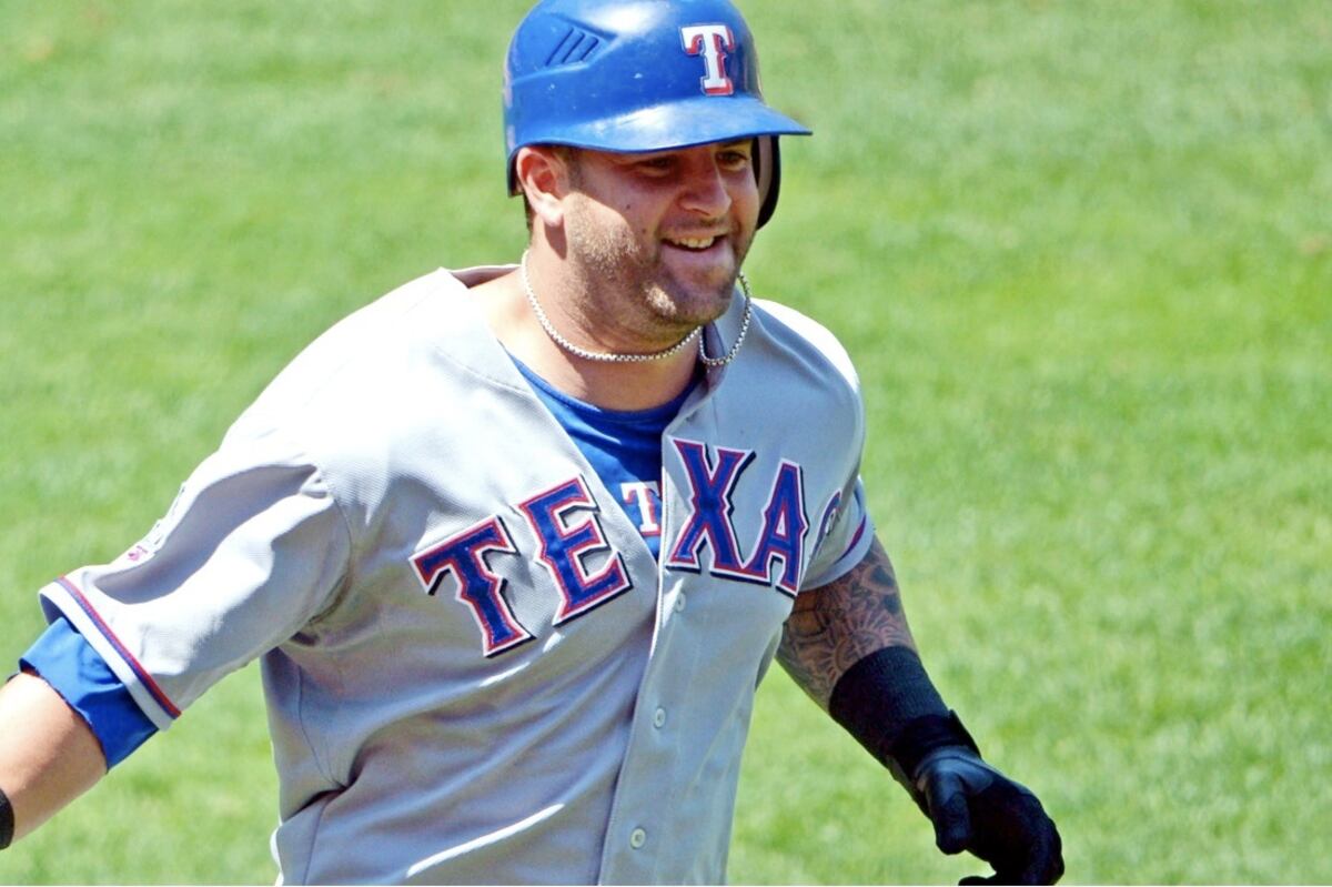 Mike Napoli and Boston Red Sox Reportedly Agree on 1-Year Contract ...