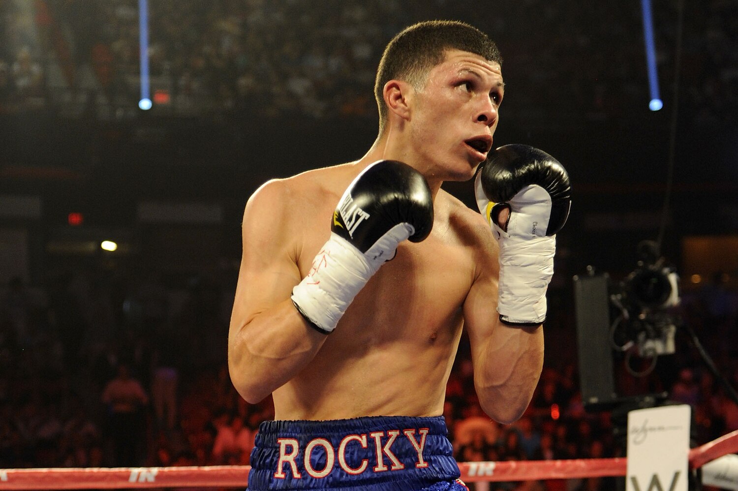 Roman Martinez vs. Juan Carlos Burgos: Fight Time, Date, TV Info and ...