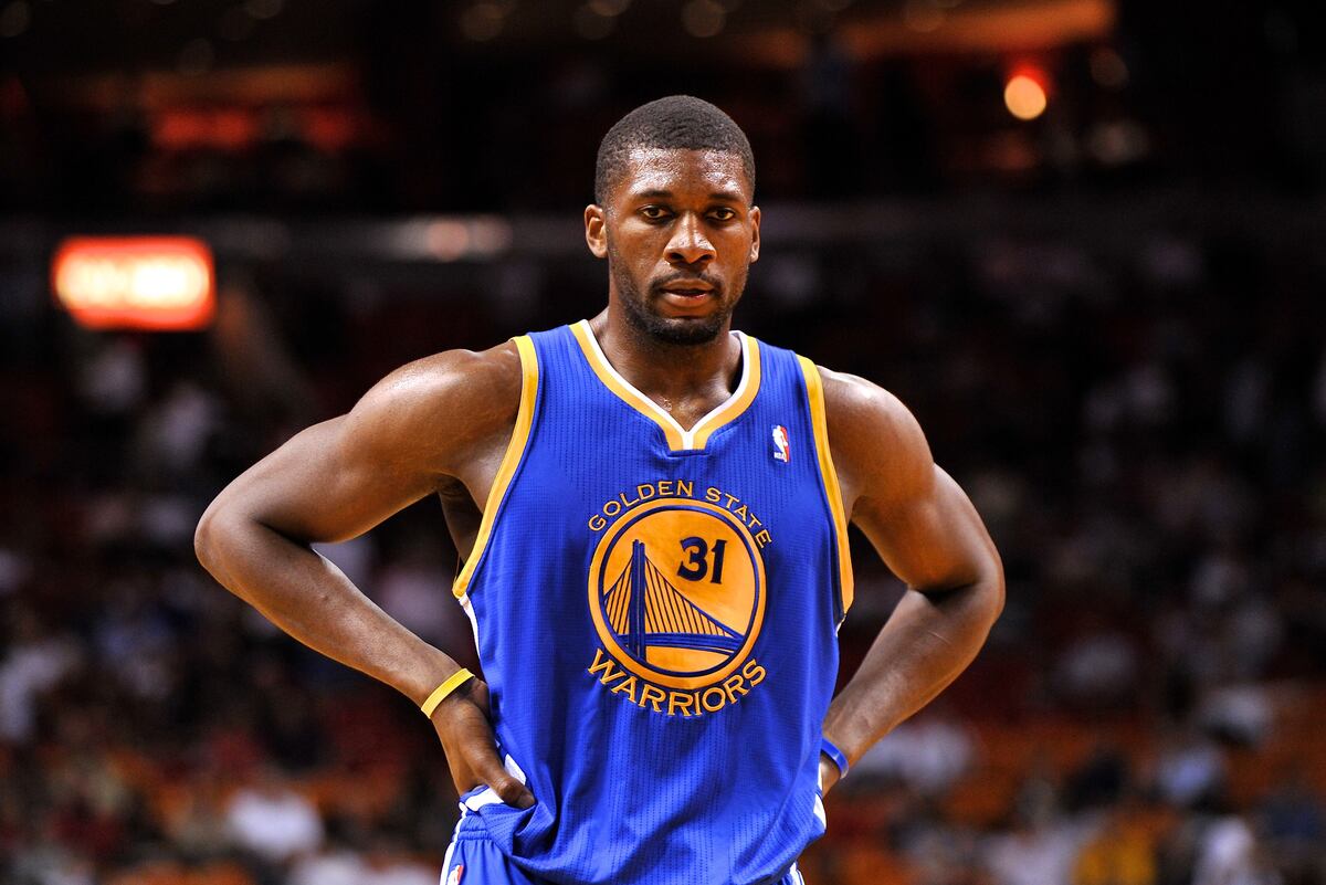 Grading Festus Ezeli's Early Performance with the Golden State Warriors ...