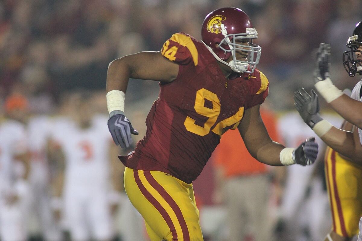 2013 New England Patriots: The Unconventional Addition of Armond ...