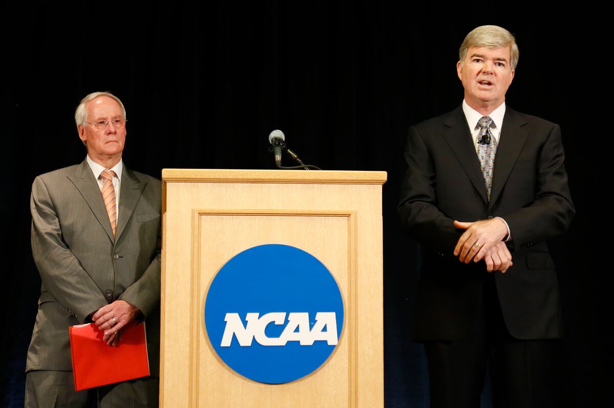 NCAA Vice President Reportedly Approved Payments to Nevin Shapiro's ...