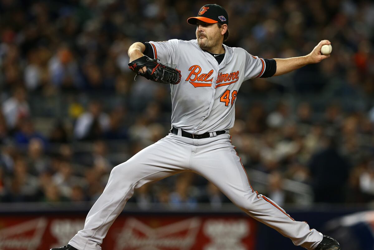 MLB Free Agency: Mariners Reportedly Ink Joe Saunders to One-Year Deal ...