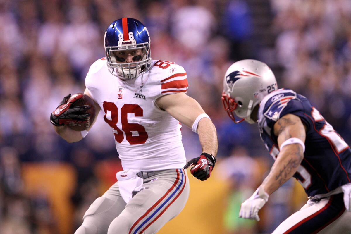 New York Giants: Big Blue Re-Signs Veterans Shaun Rogers, Bear Pascoe ...