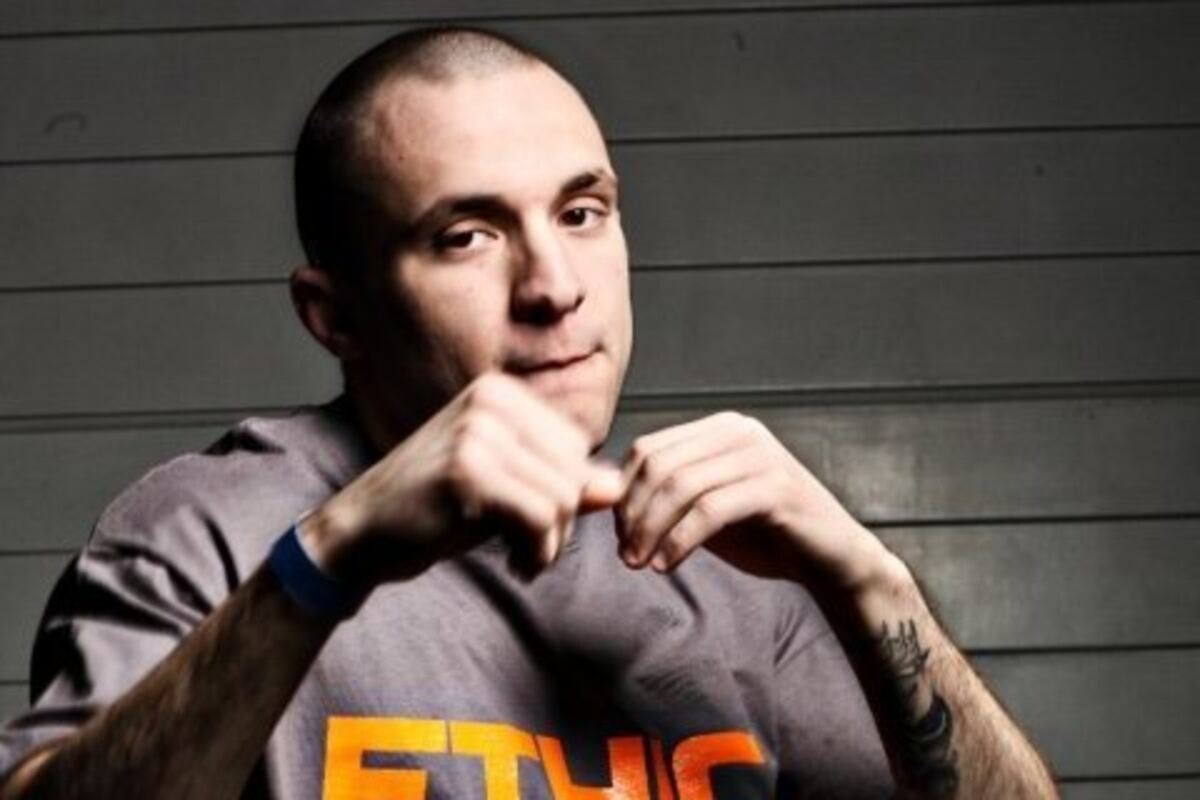 Bellator 88: Mike Richman Knocks out Mitch Jackson in Minnesota 145-Lb ...