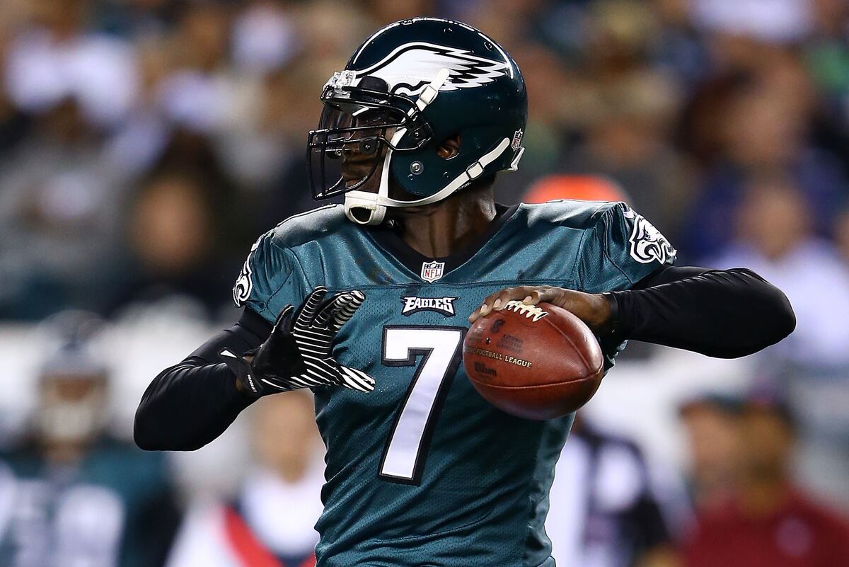 Grading the Philadelphia Eagles' Decision to Re-Sign Michael Vick ... Grading the Philadelphia Eagles' Decision to Re-Sign Michael Vick ...