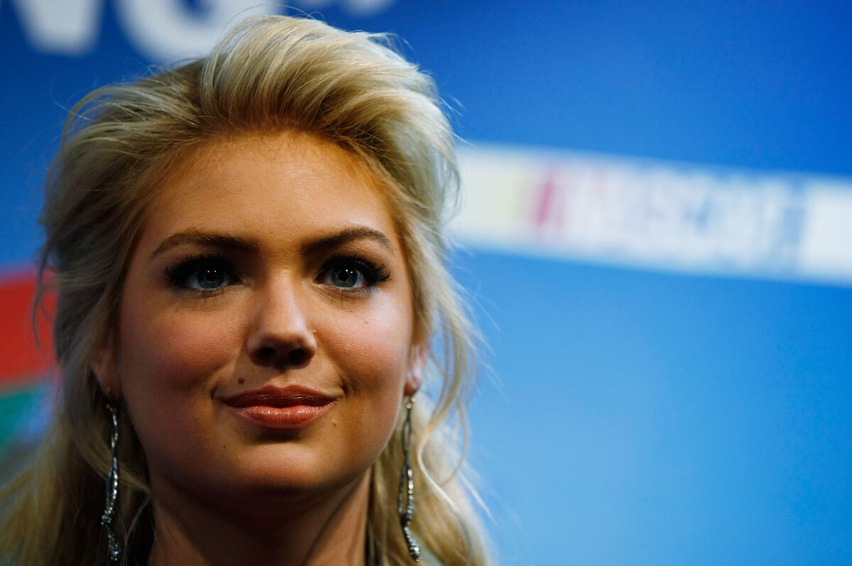 Kate Upton Joins Rare Company as Repeat SI Swimsuit Cover Girl ...