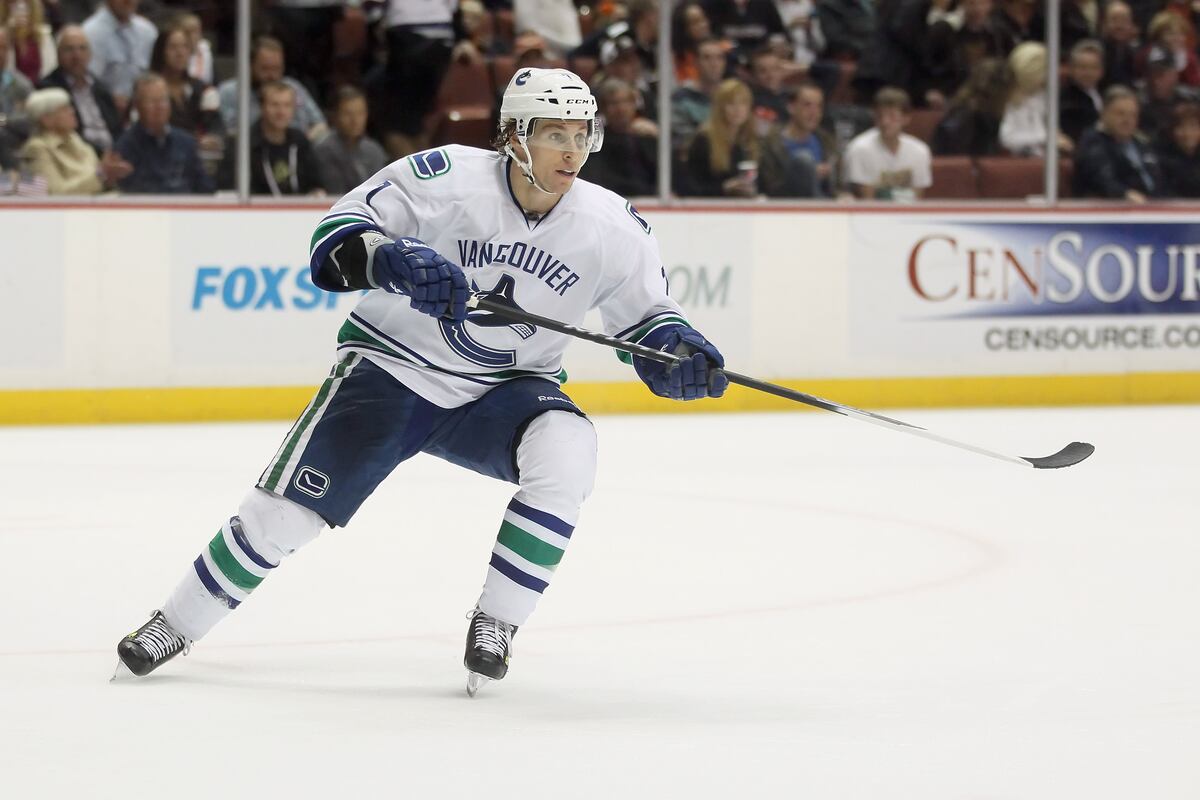 Vancouver Canucks: David Booth's Return Leads to a Roster Shuffle ...