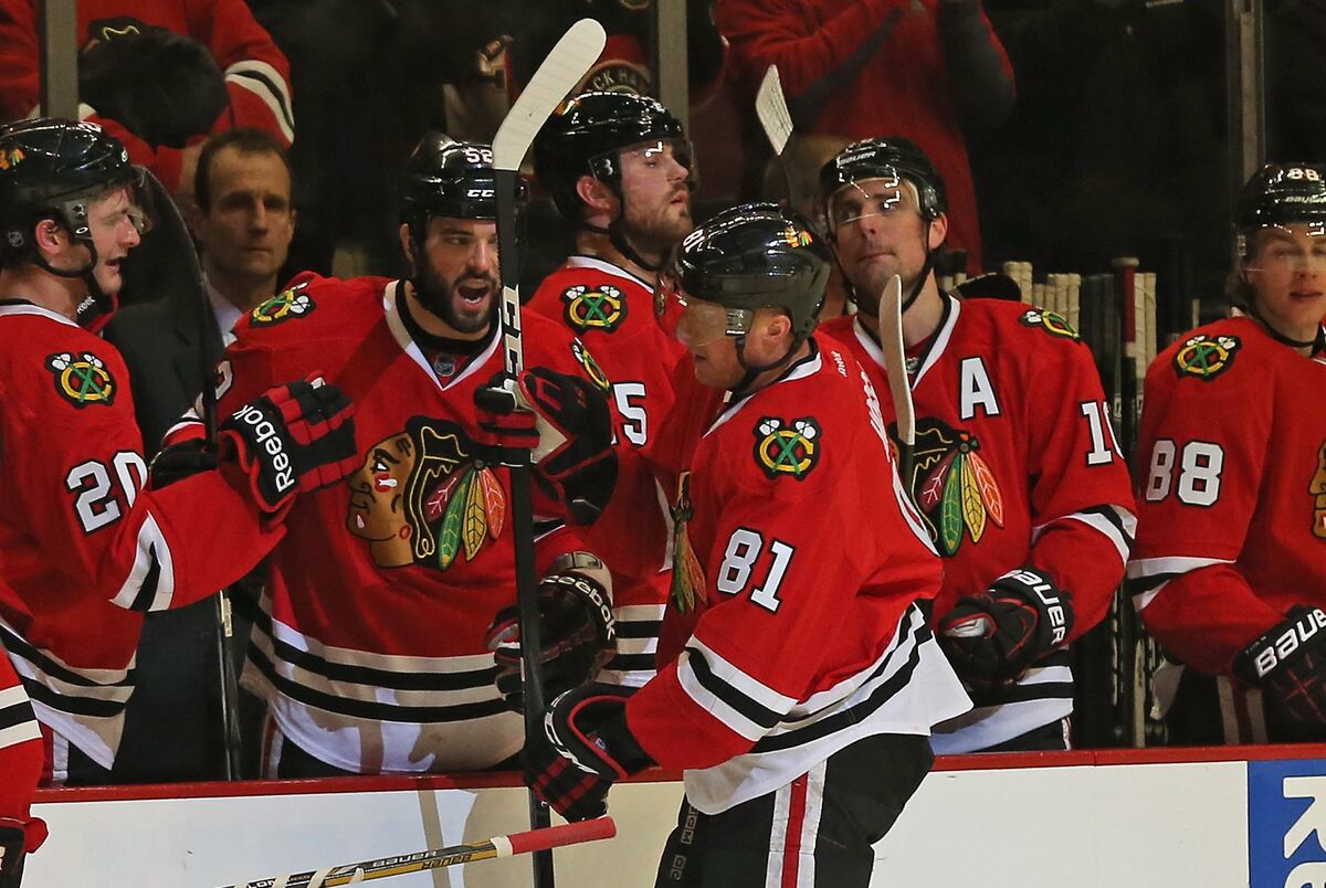 Chicago Blackhawks: Jannick Hansen's Forearm Latest Chapter in ...