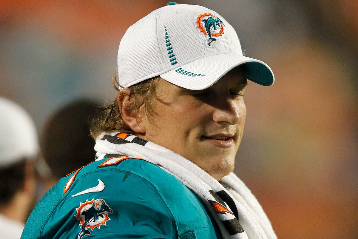 Jake Long Puts It Up to Miami Dolphins to Get Deal Done and Other AFC ...