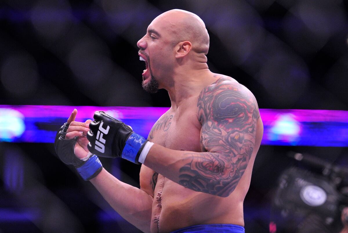 UFC 157 Preview: Brendan Schaub vs. Lavar Johnson Head-to-Toe Breakdown ...