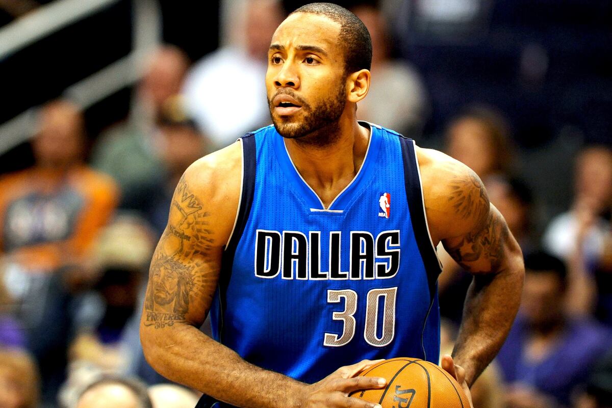 Mavericks Trade Dahntay Jones to Hawks for Anthony Morrow | News ...
